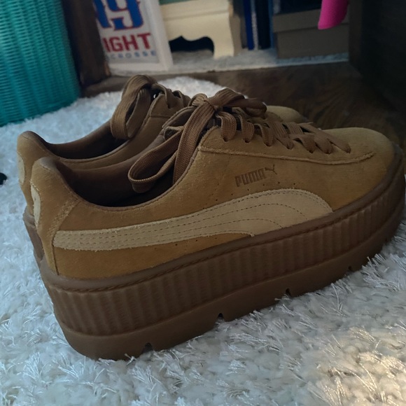 Puma | Shoes | Vintage Platform Pumas | Poshmark
